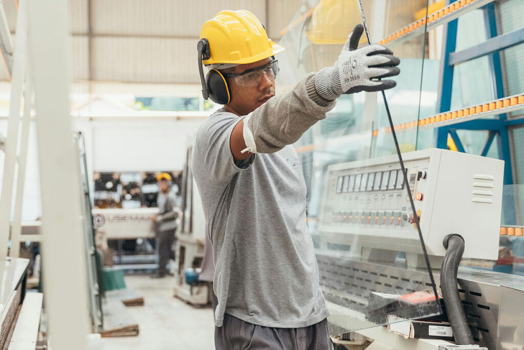 Manufacturing & Engineering | Edwards Accountants